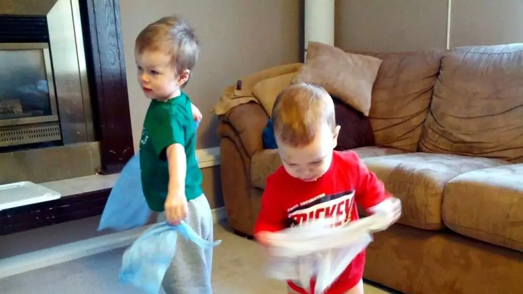 Is Ripping Paper a Sign of Autism